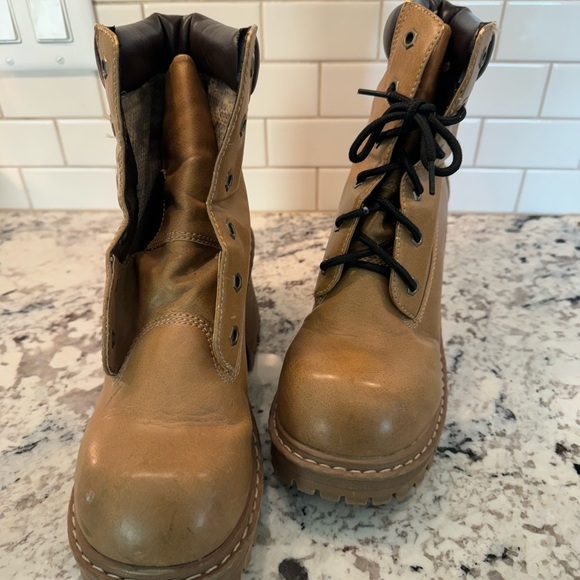 lei | Shoes | Lei Boots Chunky Heel Tan Size 9 | Poshmark